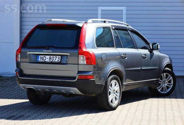 Pelēks Volvo XC90 2008 Rīga, ar dzinēja tilpumu 2.40 L un nobraukumu 0 tūkst. km par 5995 €, foto 5 vietnē AUTOMOTO.COM.LV