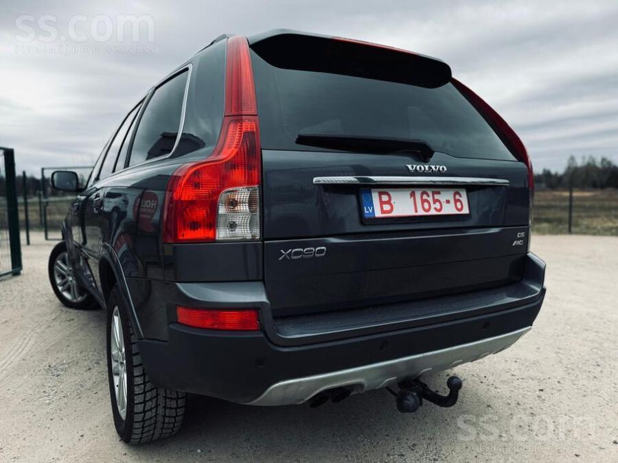 Pelēks Volvo XC90 2008 Cēsis, ar dzinēja tilpumu 2.40 L un nobraukumu 0 tūkst. km par 5990 €, foto 7 vietnē AUTOMOTO.COM.LV