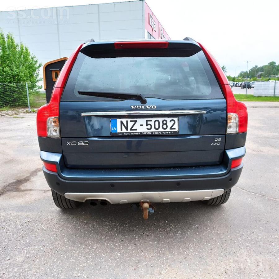 Pelēks Volvo XC90 2008 Daugavpils, ar dzinēja tilpumu 2.40 L un nobraukumu 0 tūkst. km par 23500 €, foto 6 vietnē AUTOMOTO.COM.LV