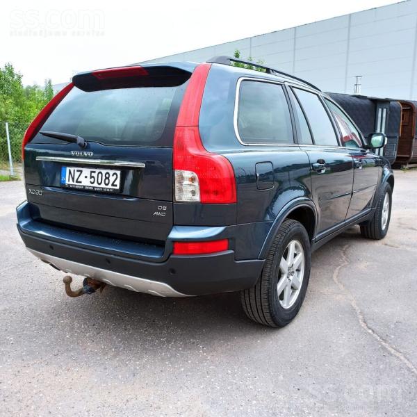 Pelēks Volvo XC90 2008 Daugavpils, ar dzinēja tilpumu 2.40 L un nobraukumu 0 tūkst. km par 23500 €, foto 7 vietnē AUTOMOTO.COM.LV