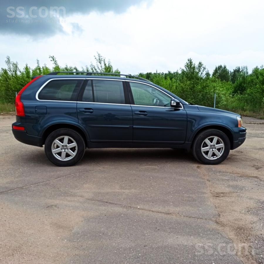 Pelēks Volvo XC90 2008 Daugavpils, ar dzinēja tilpumu 2.40 L un nobraukumu 0 tūkst. km par 23500 €, foto 8 vietnē AUTOMOTO.COM.LV