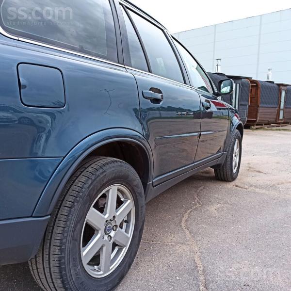 Pelēks Volvo XC90 2008 Daugavpils, ar dzinēja tilpumu 2.40 L un nobraukumu 0 tūkst. km par 23500 €, foto 9 vietnē AUTOMOTO.COM.LV