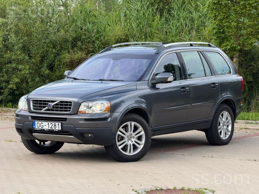 Grey Volvo XC90 2008 in Jelgava, with an engine capacity of 2.40 L and mileage of 0 thousand km for 7700 €, photo 3 on AUTOMOTO.COM.LV