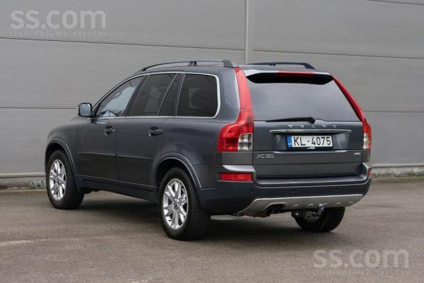 Pelēks Volvo XC90 2008 Rīga, ar dzinēja tilpumu 2.40 L un nobraukumu 0 tūkst. km par 4990 €, foto 6 vietnē AUTOMOTO.COM.LV