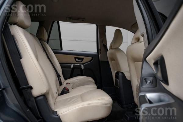 Pelēks Volvo XC90 2008 Rīga, ar dzinēja tilpumu 2.40 L un nobraukumu 0 tūkst. km par 4990 €, foto 10 vietnē AUTOMOTO.COM.LV