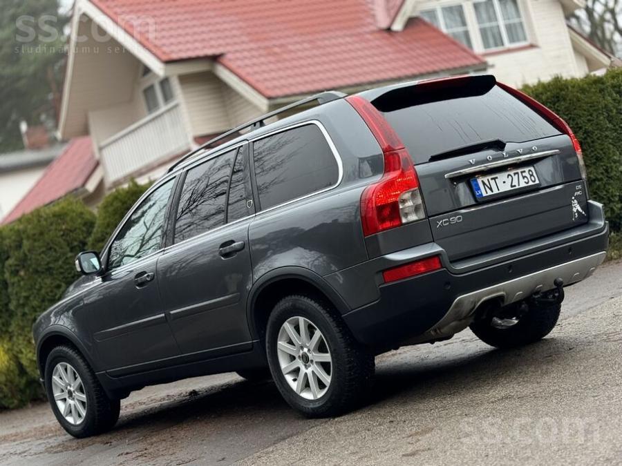 Pelēks Volvo XC90 2008 Jūrmala, ar dzinēja tilpumu 2.40 L un nobraukumu 0 tūkst. km par 5250 €, foto 3 vietnē AUTOMOTO.COM.LV