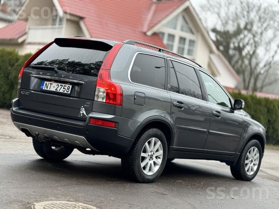 Pelēks Volvo XC90 2008 Jūrmala, ar dzinēja tilpumu 2.40 L un nobraukumu 0 tūkst. km par 5250 €, foto 4 vietnē AUTOMOTO.COM.LV