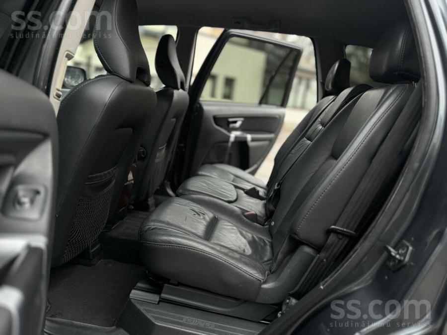 Pelēks Volvo XC90 2008 Jūrmala, ar dzinēja tilpumu 2.40 L un nobraukumu 0 tūkst. km par 5250 €, foto 9 vietnē AUTOMOTO.COM.LV