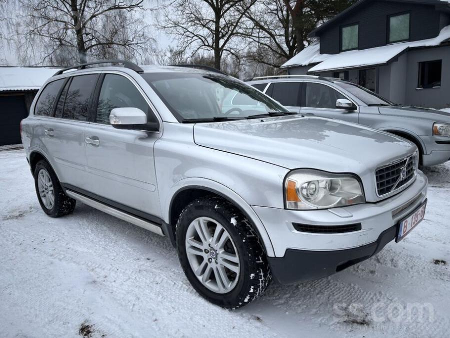 Grey Volvo XC90 2008 in Jelgava, with an engine capacity of 2.40 L and mileage of 0 thousand km for 4980 €, photo 1 on AUTOMOTO.COM.LV