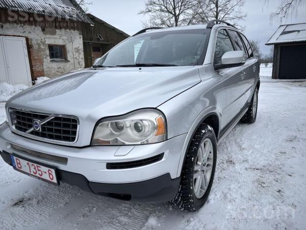 Grey Volvo XC90 2008 in Jelgava, with an engine capacity of 2.40 L and mileage of 0 thousand km for 4980 €, photo 4 on AUTOMOTO.COM.LV