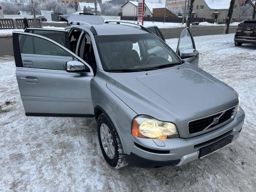 Pelēks Volvo XC90 2008 Šauļi, ar dzinēja tilpumu 2.40 L un nobraukumu 279 tūkst. km par 6850 €, foto 13 vietnē AUTOMOTO.COM.LV