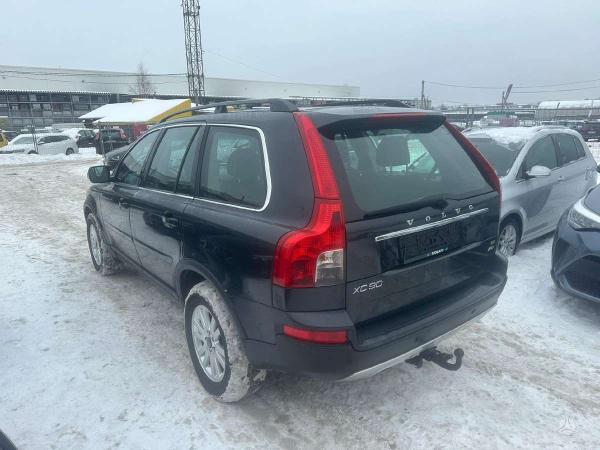 Pelēks Volvo XC90 2008 Kauņa, ar dzinēja tilpumu 2.40 L un nobraukumu 320 tūkst. km par 6350 €, foto 10 vietnē AUTOMOTO.COM.LV