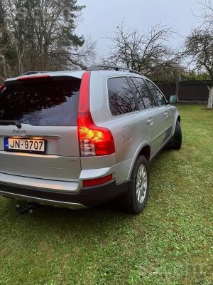 Grey Volvo XC90 2008 in Ogre, with an engine capacity of 2.40 L and mileage of 383 thousand km for 5200 €, photo 7 on AUTOMOTO.COM.LV