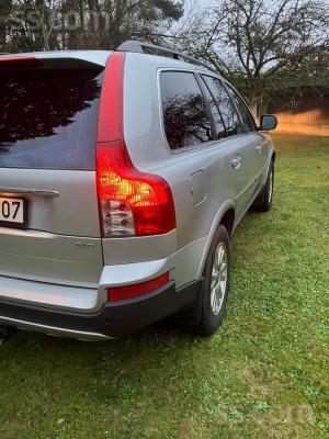 Grey Volvo XC90 2008 in Ogre, with an engine capacity of 2.40 L and mileage of 383 thousand km for 5200 €, photo 12 on AUTOMOTO.COM.LV