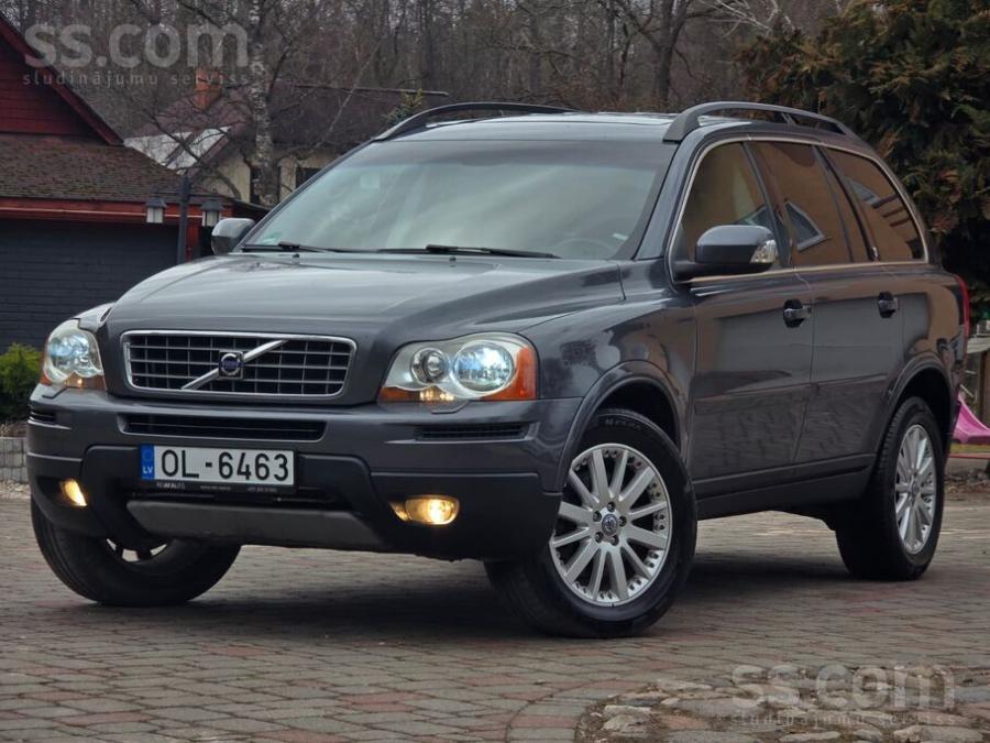 Pelēks Volvo XC90 2008 Rīga, ar dzinēja tilpumu 2.40 L un nobraukumu 0 tūkst. km par 7950 €, foto 1 vietnē AUTOMOTO.COM.LV
