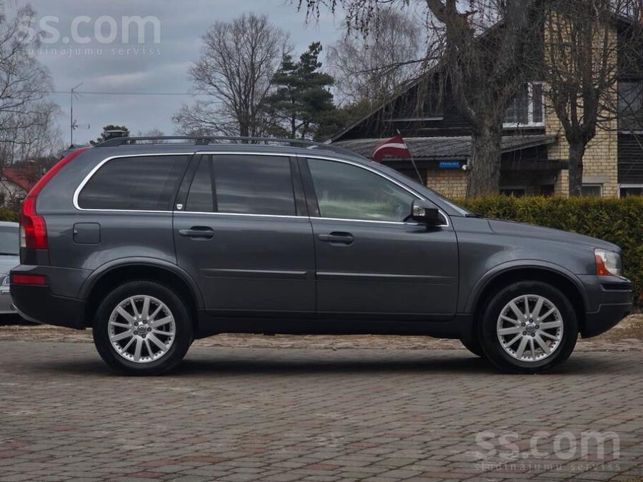 Pelēks Volvo XC90 2008 Rīga, ar dzinēja tilpumu 2.40 L un nobraukumu 0 tūkst. km par 7950 €, foto 6 vietnē AUTOMOTO.COM.LV