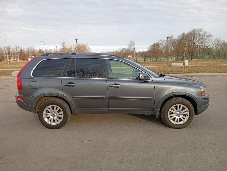 Pelēks Volvo XC90 2008 Šauļi, ar dzinēja tilpumu 2.40 L un nobraukumu 328 tūkst. km par 6200 €, foto 9 vietnē AUTOMOTO.COM.LV