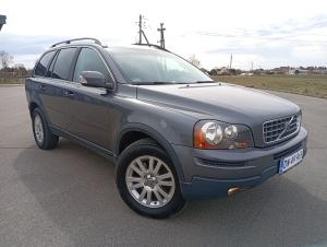 Grey Volvo XC90 2008 in Vilnius, with an engine capacity of 2.40 L and mileage of 329 thousand km for 6200 €, photo 4 on AUTOMOTO.COM.LV