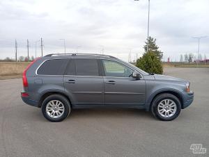 Grey Volvo XC90 2008 in Vilnius, with an engine capacity of 2.40 L and mileage of 329 thousand km for 6200 €, photo 17 on AUTOMOTO.COM.LV