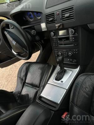 Pelēks Volvo XC90 2008 Rīga, ar dzinēja tilpumu 2.40 L un nobraukumu 395 tūkst. km par 5000 €, foto 13 vietnē AUTOMOTO.COM.LV