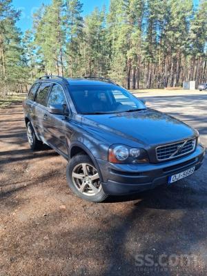 Grey Volvo XC90 2008 in Riga, with an engine capacity of 2.40 L and mileage of 263 thousand km for 4400 €, photo  on AUTOMOTO.COM.LV