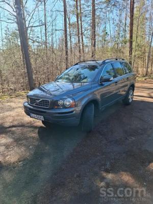 Pelēks Volvo XC90 2008 Rīga, ar dzinēja tilpumu 2.40 L un nobraukumu 263 tūkst. km par 4400 €, foto 3 vietnē AUTOMOTO.COM.LV
