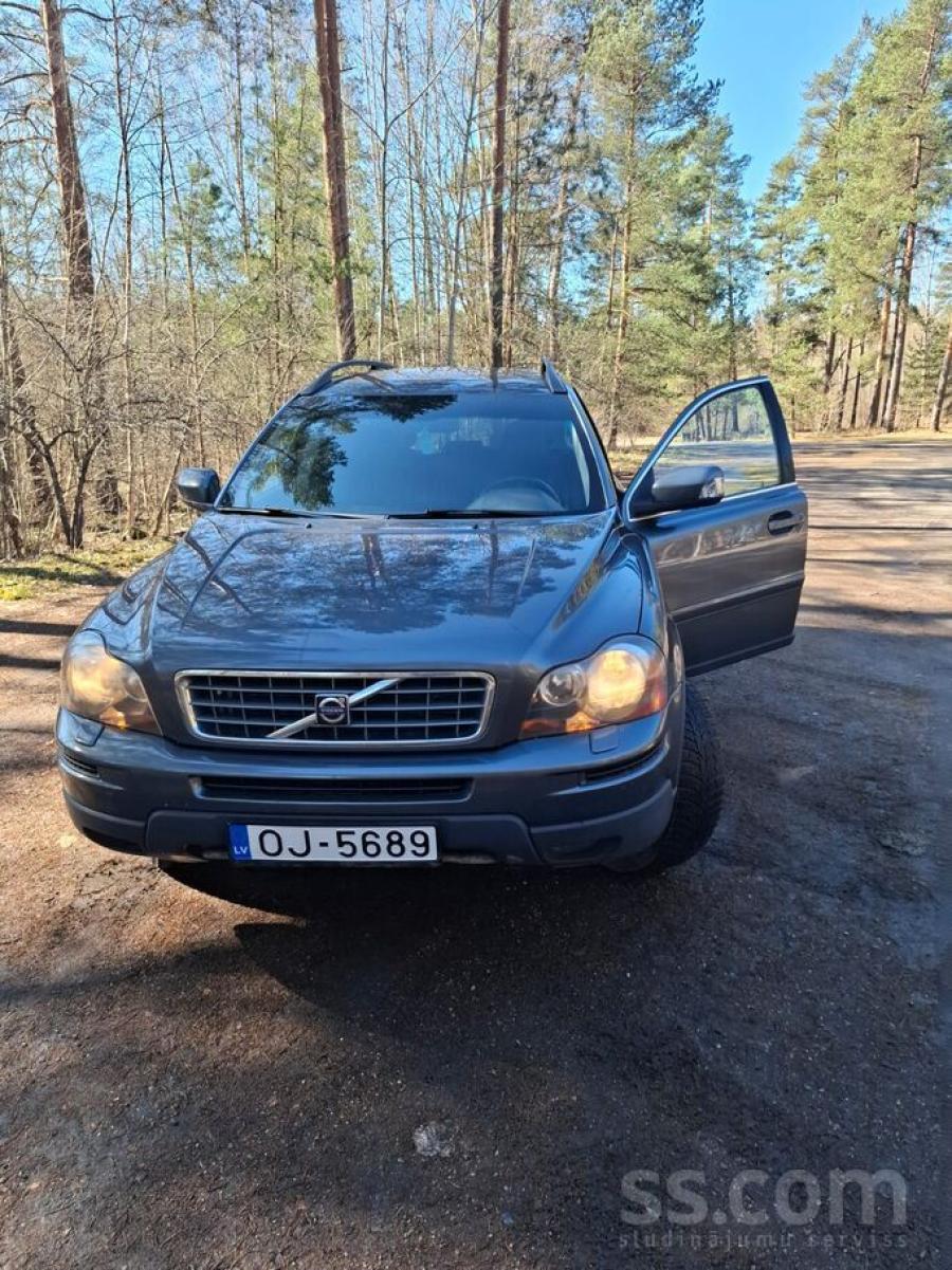 Pelēks Volvo XC90 2008 Rīga, ar dzinēja tilpumu 2.40 L un nobraukumu 263 tūkst. km par 4400 €, foto 10 vietnē AUTOMOTO.COM.LV