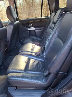 Pelēks Volvo XC90 2008 Rīga, ar dzinēja tilpumu 2.40 L un nobraukumu 263 tūkst. km par 4400 €, foto 12 vietnē AUTOMOTO.COM.LV