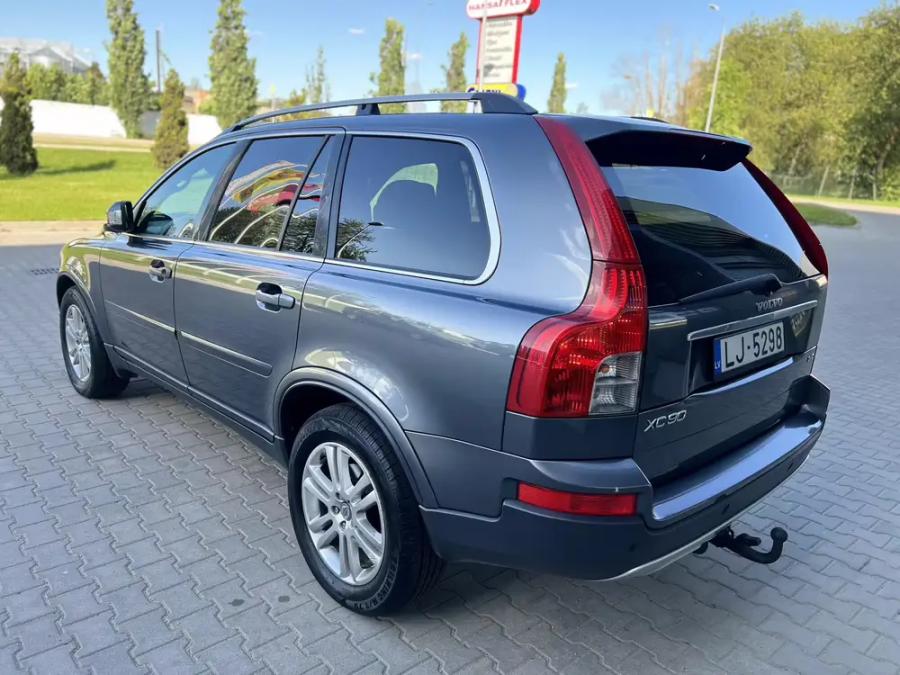 Серый Вольво ХС90 2008 в Екабпилс, объемом двигателя 2.40 л и пробегом 312 тыс. км за 6000 €, фото 8 на AUTOMOTO.COM.LV
