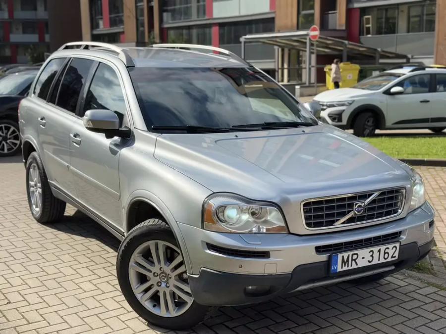 Pelēks Volvo XC90 2008 Rīga, ar dzinēja tilpumu 0.00 L un nobraukumu 344 tūkst. km par 4490 €, foto 1 vietnē AUTOMOTO.COM.LV