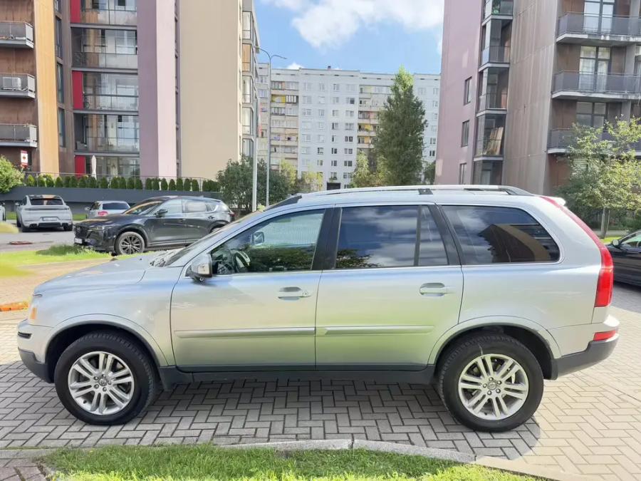 Pelēks Volvo XC90 2008 Rīga, ar dzinēja tilpumu 0.00 L un nobraukumu 344 tūkst. km par 4490 €, foto 5 vietnē AUTOMOTO.COM.LV