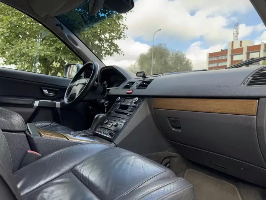 Pelēks Volvo XC90 2008 Rīga, ar dzinēja tilpumu 0.00 L un nobraukumu 344 tūkst. km par 4490 €, foto 13 vietnē AUTOMOTO.COM.LV