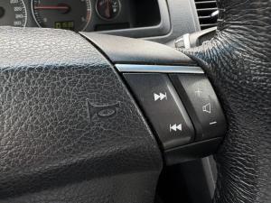 Grey Volvo XC90 2008 in Riga, with an engine capacity of 2.40 L and mileage of 364 thousand km for 5990 €, photo 21 on AUTOMOTO.COM.LV