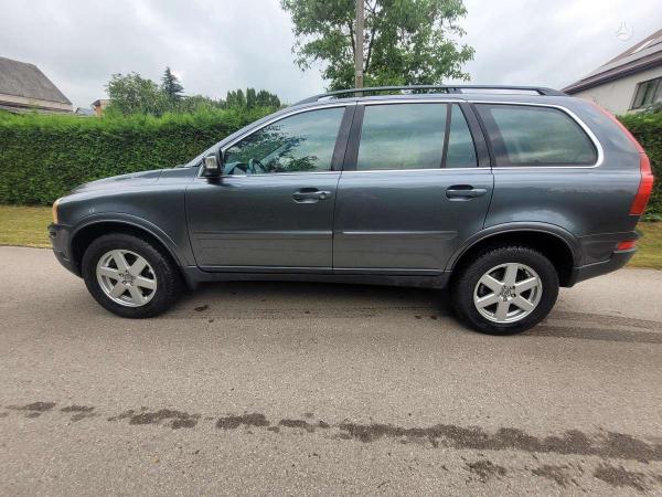 Pelēks Volvo XC90 2008 Vilkaviškis, ar dzinēja tilpumu 2.40 L un nobraukumu 328 tūkst. km par 6500 €, foto 6 vietnē AUTOMOTO.COM.LV