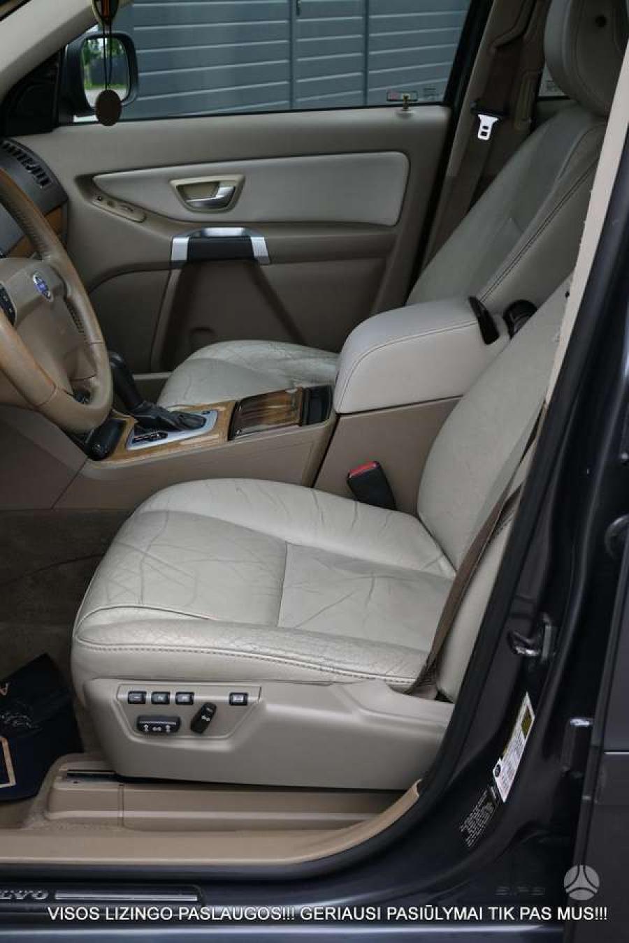 Grey Volvo XC90 2008 in Kretinga, with an engine capacity of 3.19 L and mileage of 210 thousand km for 5499 €, photo 19 on AUTOMOTO.COM.LV