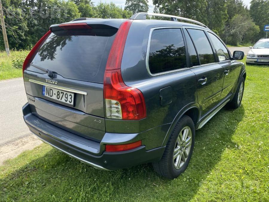 Pelēks Volvo XC90 2008 Tukums, ar dzinēja tilpumu 2.40 L un nobraukumu 0 tūkst. km par 3500 €, foto 5 vietnē AUTOMOTO.COM.LV
