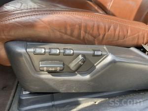 Pelēks Volvo XC90 2008 Tukums, ar dzinēja tilpumu 2.40 L un nobraukumu 0 tūkst. km par 3500 €, foto 8 vietnē AUTOMOTO.COM.LV