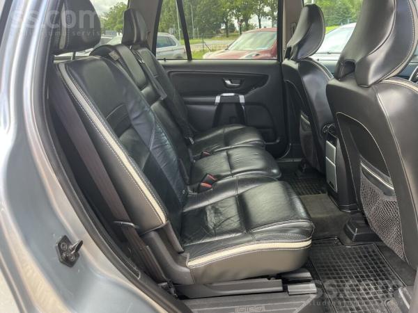 Grey Volvo XC90 2008 in Valmiera, with an engine capacity of 2.40 L and mileage of 0 thousand km for 4900 €, photo 9 on AUTOMOTO.COM.LV