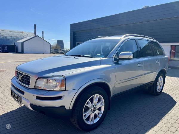 Grey Volvo XC90 2008 in Kaunas, with an engine capacity of 2.40 L and mileage of 323 thousand km for 6890 €, photo 3 on AUTOMOTO.COM.LV