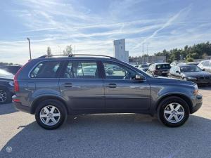 Pelēks Volvo XC90 2008 Utena, ar dzinēja tilpumu 2.40 L un nobraukumu 239 tūkst. km par 6950 €, foto 7 vietnē AUTOMOTO.COM.LV