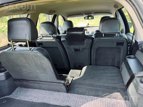 Grey Volvo XC90 2008 in Riga, with an engine capacity of 2.40 L and mileage of 343 thousand km for 5900 €, photo 4 on AUTOMOTO.COM.LV