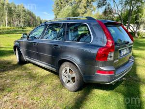 Pelēks Volvo XC90 2008 Rīga, ar dzinēja tilpumu 2.40 L un nobraukumu 343 tūkst. km par 5900 €, foto 3 vietnē AUTOMOTO.COM.LV
