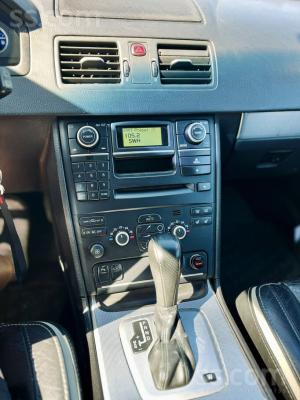 Pelēks Volvo XC90 2008 Rīga, ar dzinēja tilpumu 2.40 L un nobraukumu 343 tūkst. km par 5900 €, foto 9 vietnē AUTOMOTO.COM.LV
