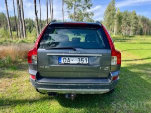 Pelēks Volvo XC90 2008 Rīga, ar dzinēja tilpumu 2.40 L un nobraukumu 343 tūkst. km par 5900 €, foto 15 vietnē AUTOMOTO.COM.LV