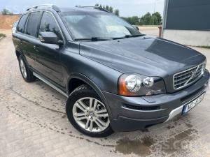 Grey Volvo XC90 2008 in Saldus, with an engine capacity of 2.40 L and mileage of 310 thousand km for 4650 €, photo  on AUTOMOTO.COM.LV