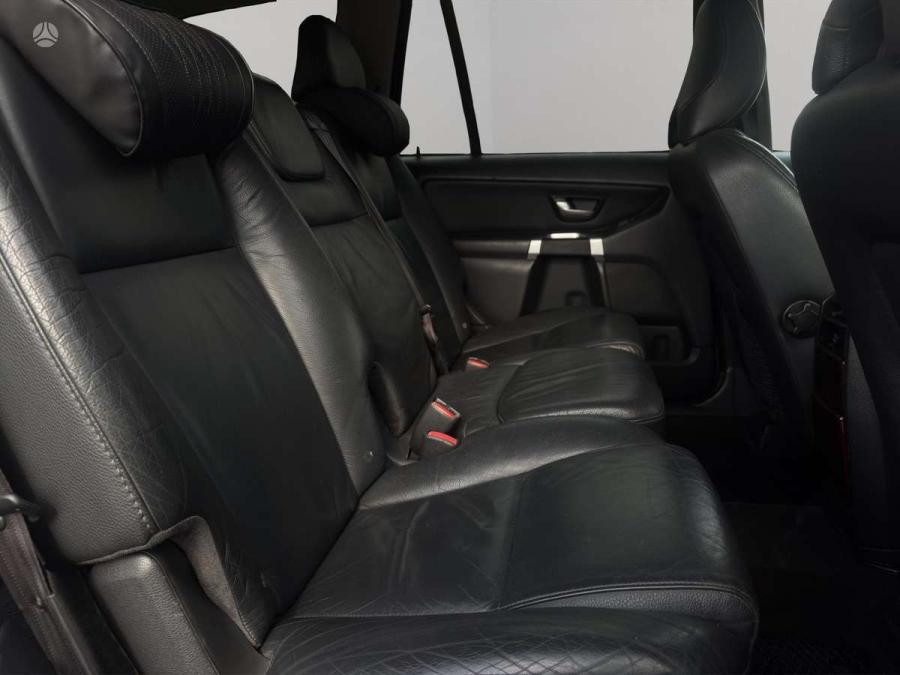 Pelēks Volvo XC90 2008 Klaipėda, ar dzinēja tilpumu 3.20 L un nobraukumu 211 tūkst. km par 5999 €, foto 11 vietnē AUTOMOTO.COM.LV