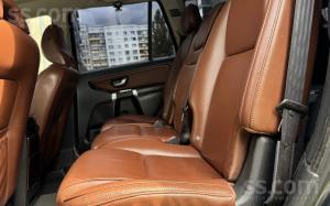 Grey Volvo XC90 2008 in Riga, with an engine capacity of 2.40 L and mileage of 299 thousand km for 4990 €, photo 13 on AUTOMOTO.COM.LV
