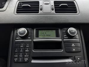 Grey Volvo XC90 2008 in Riga, with an engine capacity of 2.40 L and mileage of 299 thousand km for 4990 €, photo 18 on AUTOMOTO.COM.LV