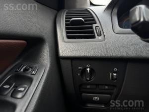 Grey Volvo XC90 2008 in Riga, with an engine capacity of 2.40 L and mileage of 299 thousand km for 4990 €, photo 24 on AUTOMOTO.COM.LV