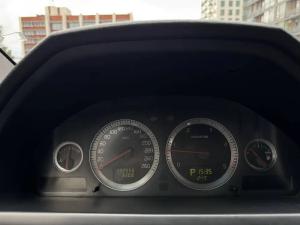 Серый Вольво ХС90 2008 в Рига, объемом двигателя 2.40 л и пробегом 299 тыс. км за 4990 €, фото 21 на AUTOMOTO.COM.LV